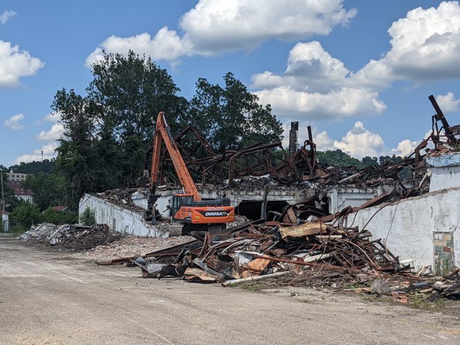 Site of New Year’s Eve 2019 Blaze at Former Roller Rink To Be Cleaned ...